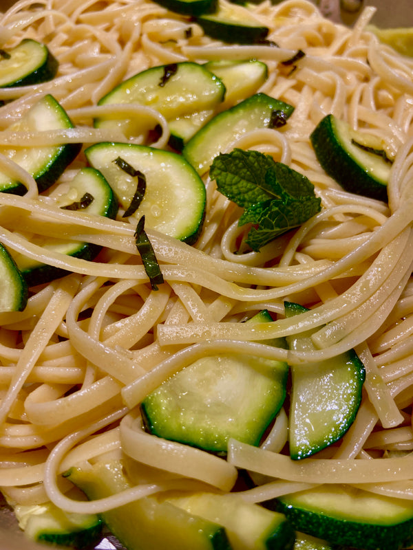 Zucchini Mint Pasta with Biancolilla - Olio Taibi